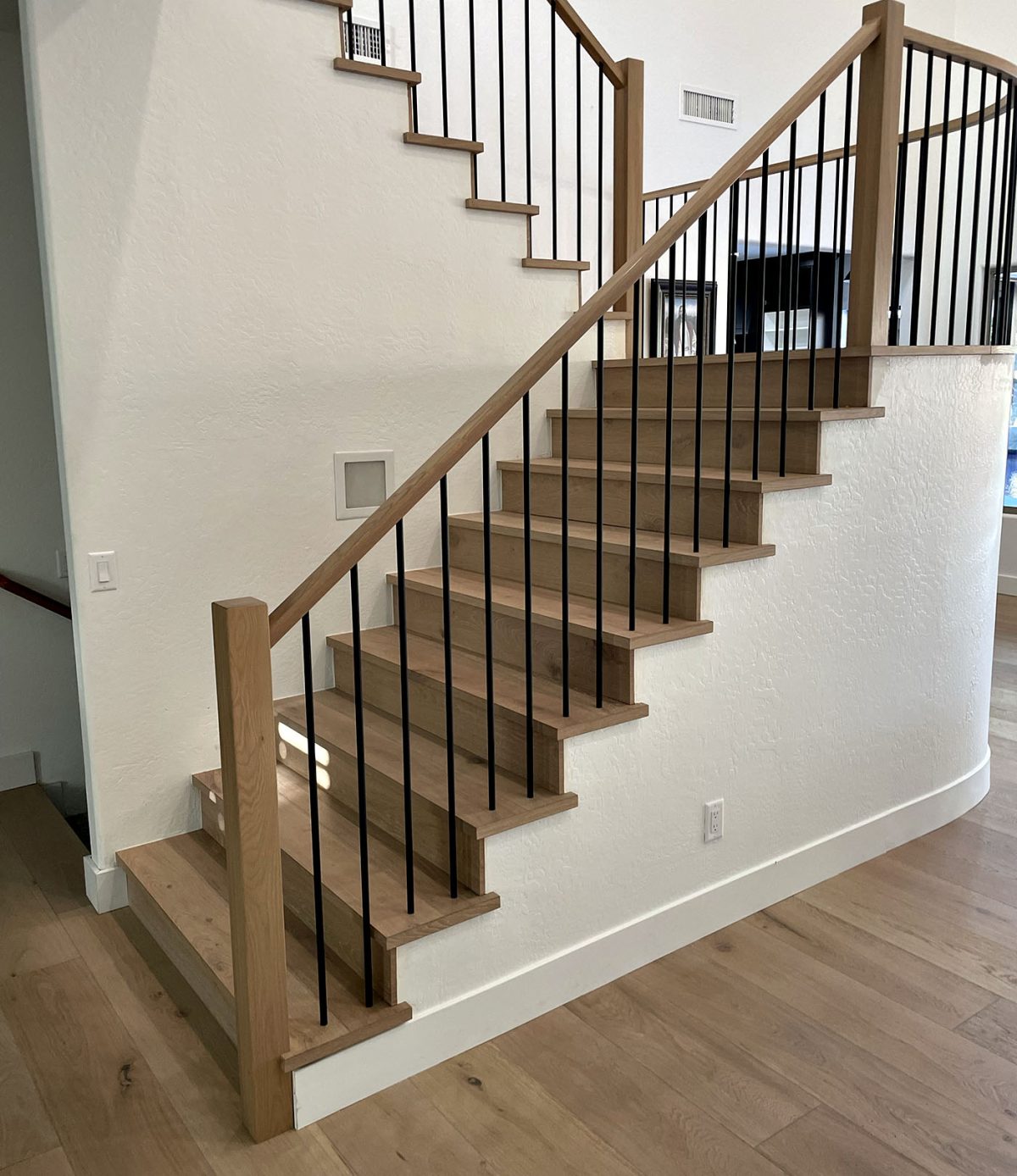 Hardwood Experts Portfolio - Classic Millworks